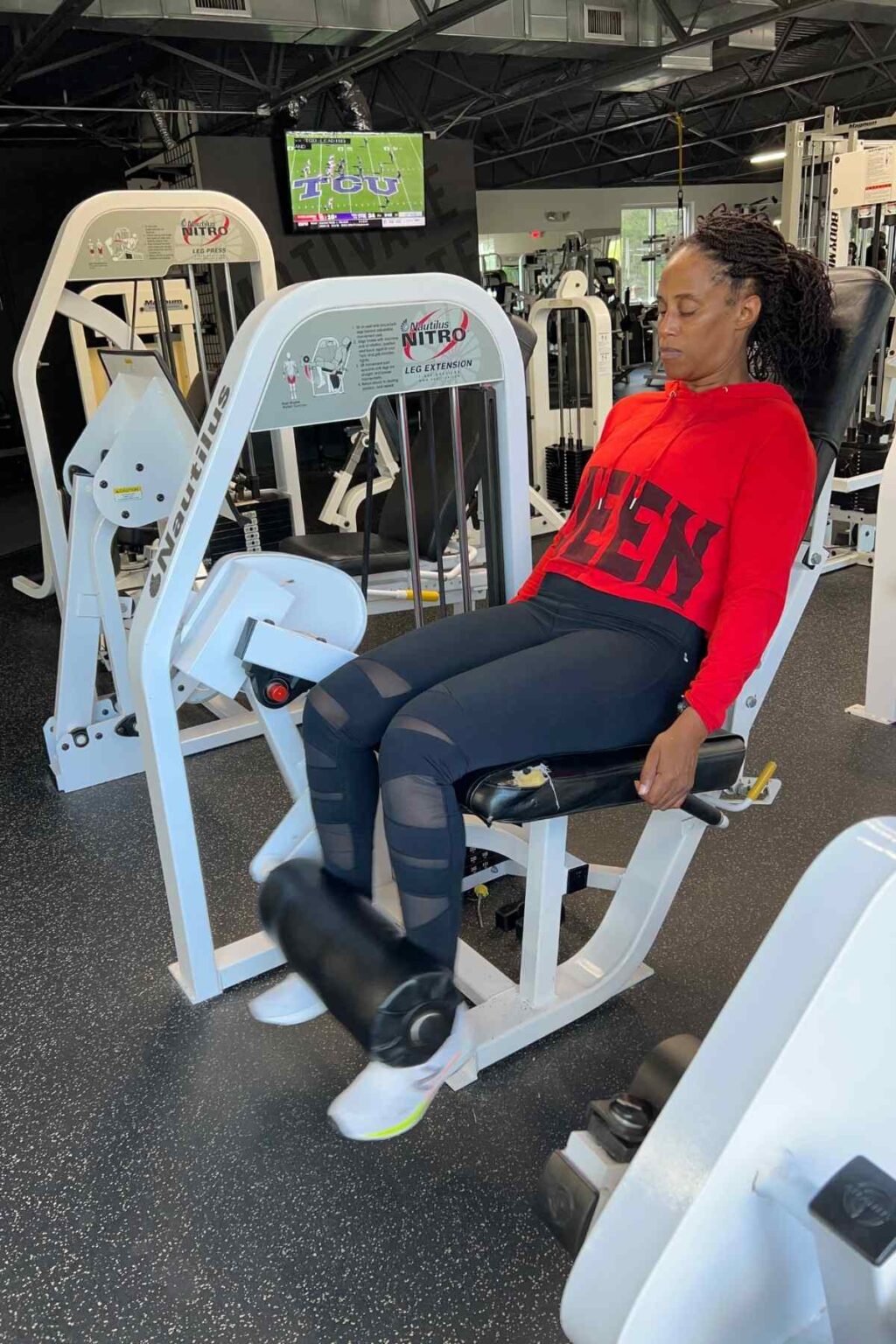 Leg extension vs leg curl: quads or hamstrings? • Views From Here