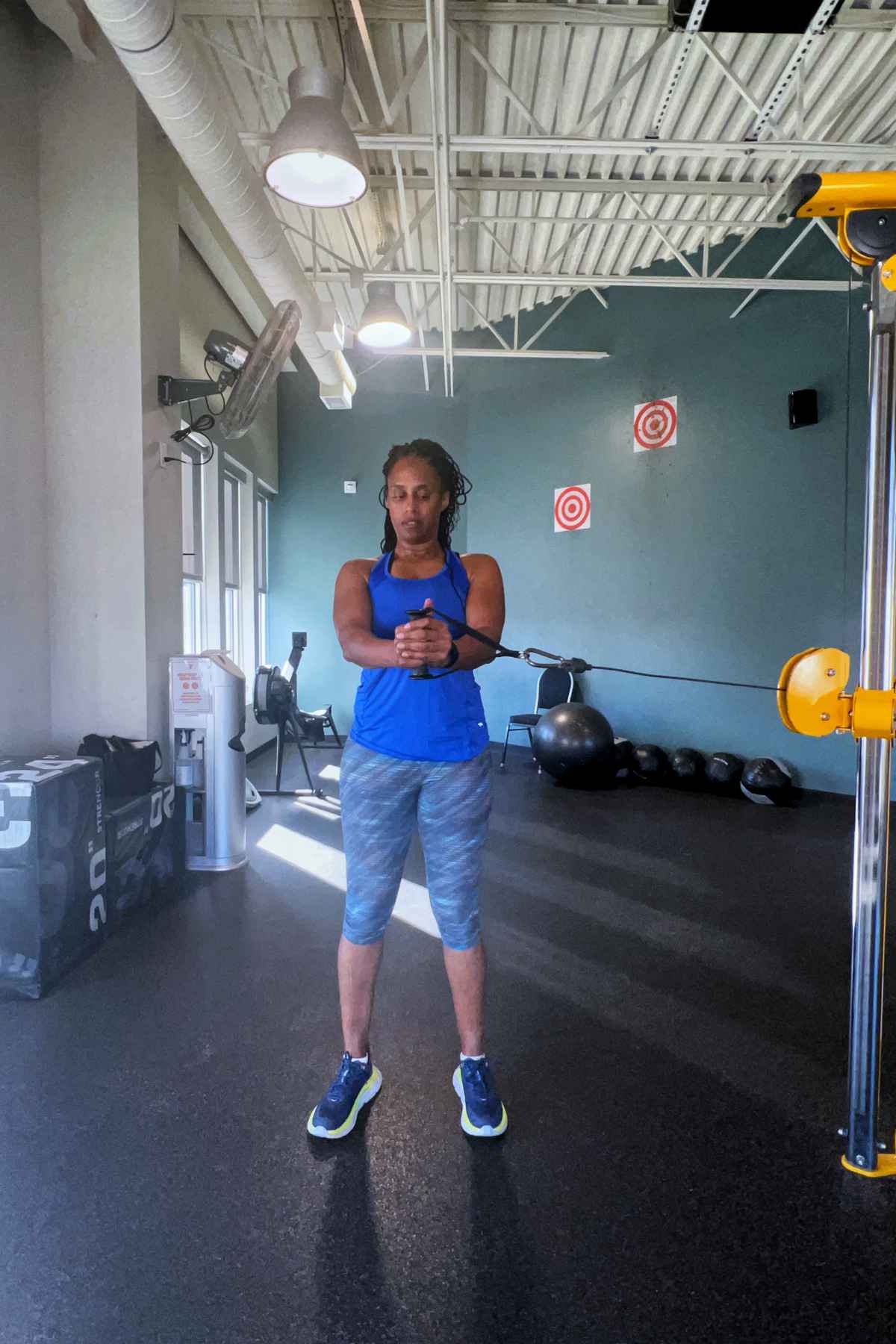 Core workouts with cable machine: Sculpt your midsection • Views From Here